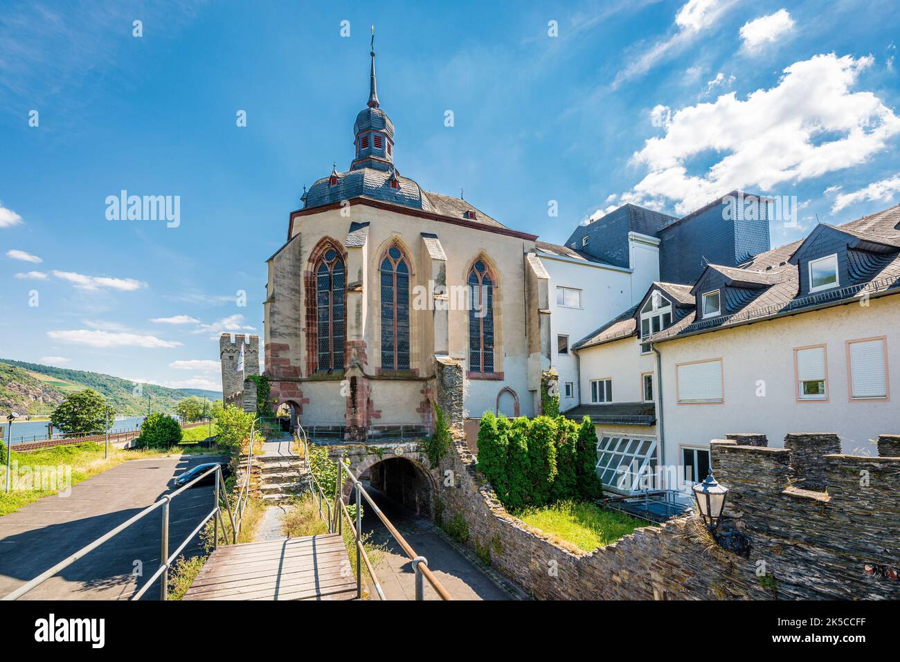 Mother Rosa Chapel in Oberwesel on the Mttelrhein, on the city wall ...