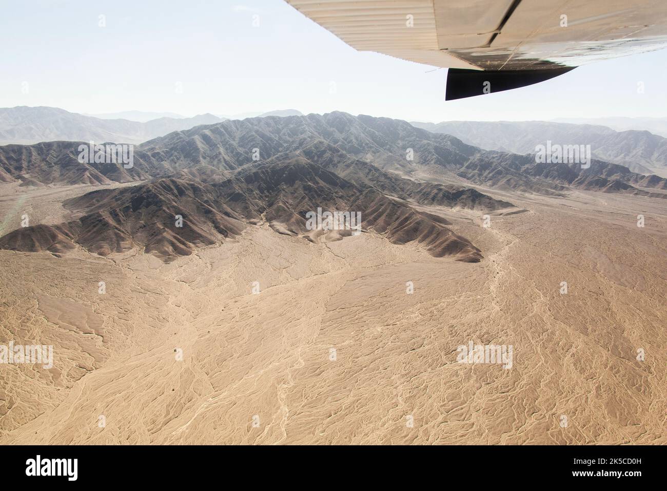 Nazca plain hi-res stock photography and images - Alamy