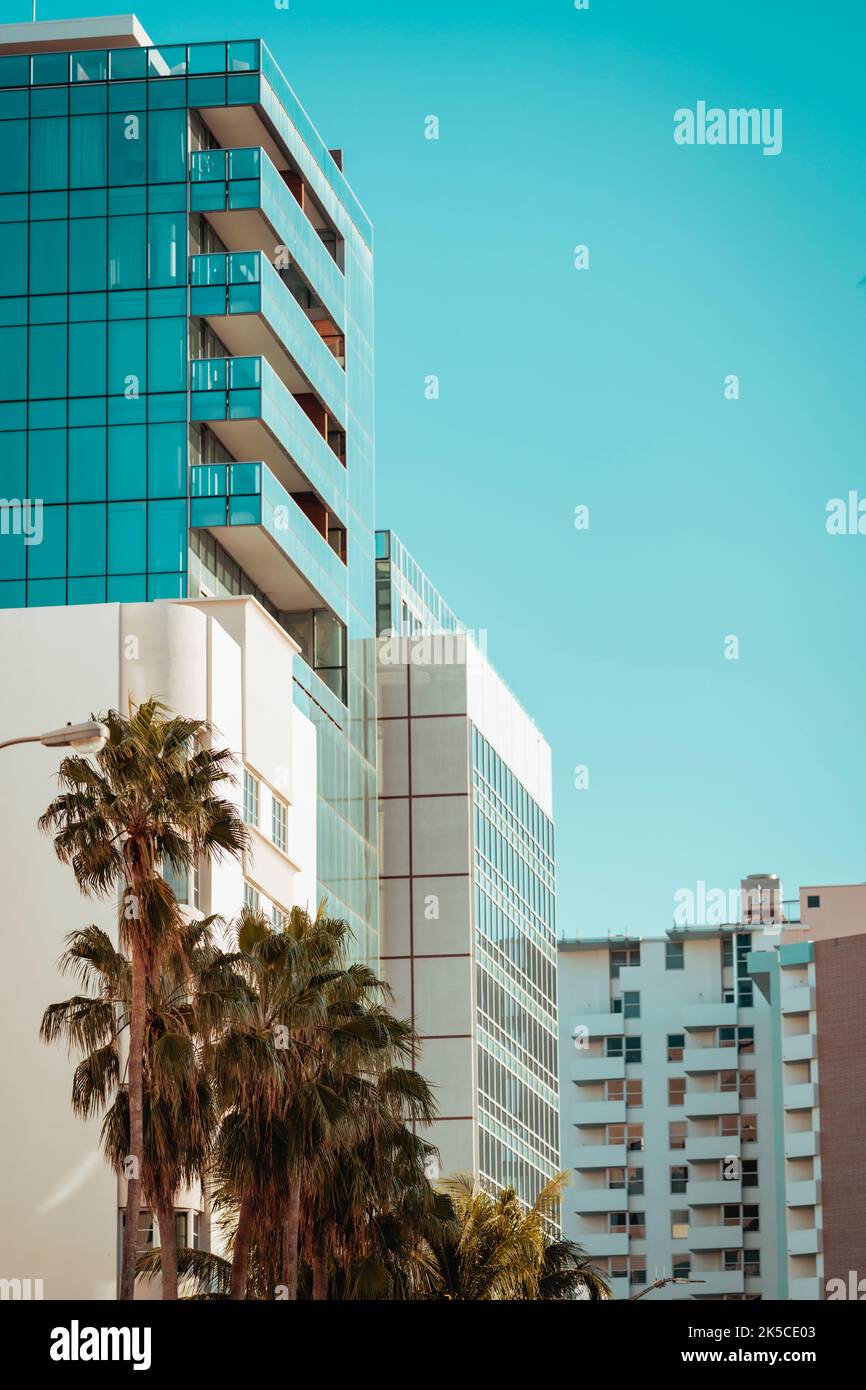 Building architecture florida balcony hi-res stock photography and ...