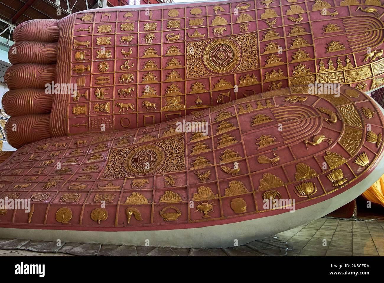 Soles of feet hi-res stock photography and images - Alamy