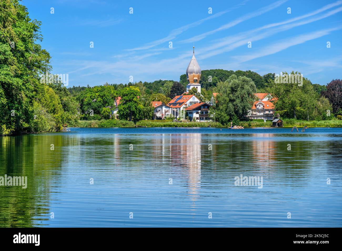 Germany, Bavaria, Starnberg county, Weßling, Weßlinger See, village ...