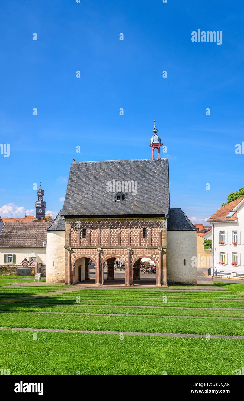 Carolingian architecture carolingian church hi-res stock photography ...