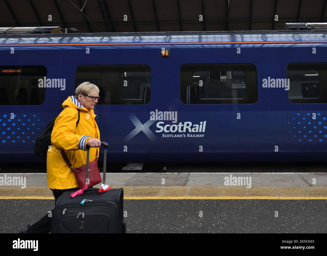 Scotrail train carriage hi-res stock photography and images - Alamy
