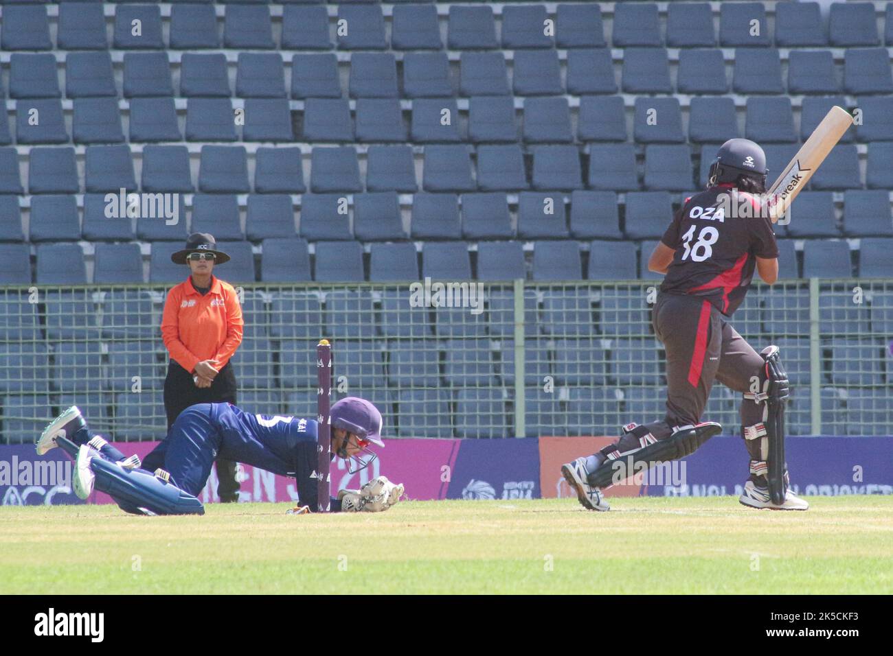 Sylhet, Bangladesh. 7th Oct, 2022. Esha Rohit Oza of UAE Team misses ...
