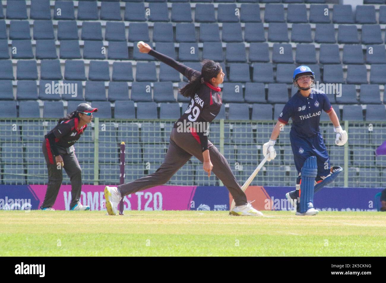 Sylhet, Bangladesh. 7th Oct, 2022. Bawler Mahika Gaur of UAE Team ...