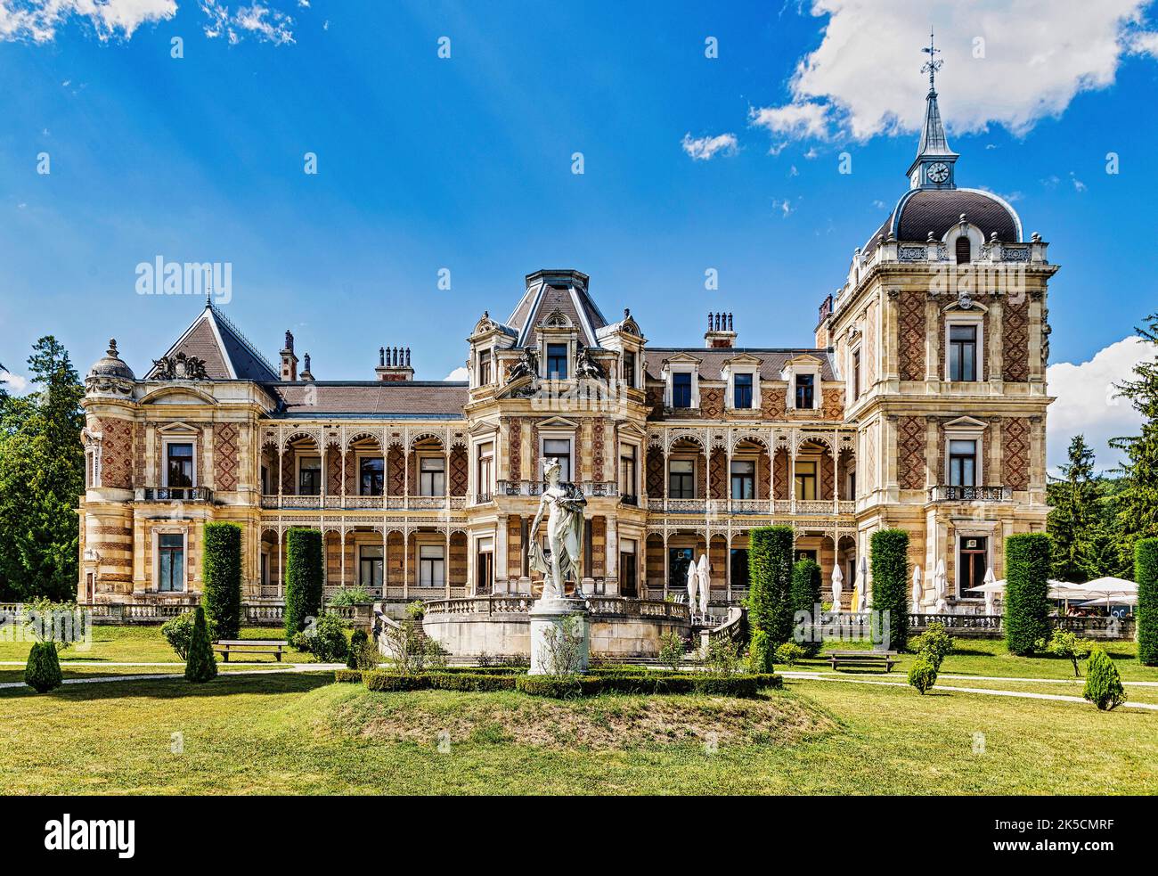 Hermesvilla lainzer tiergarten hi-res stock photography and images - Alamy