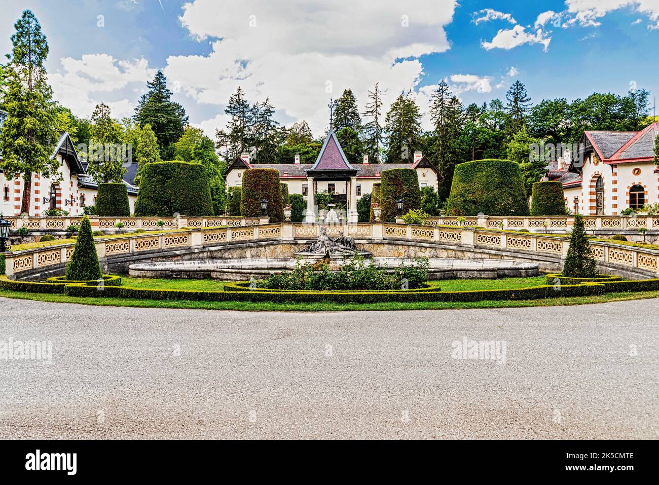 Hermesvilla lainzer tiergarten hi-res stock photography and images - Alamy