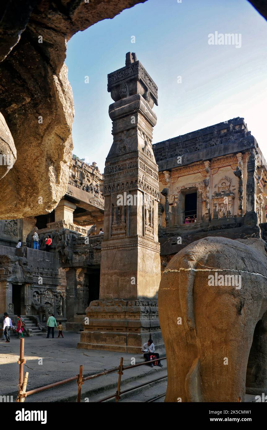 Carved pillar in ellora cave hi-res stock photography and images - Alamy