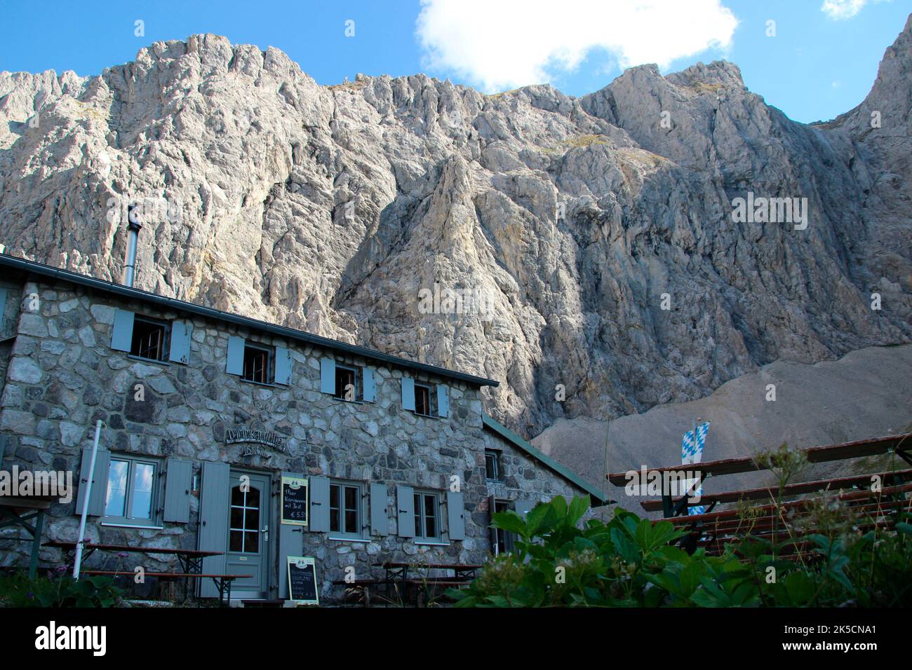 Dammkar hut hi-res stock photography and images - Alamy