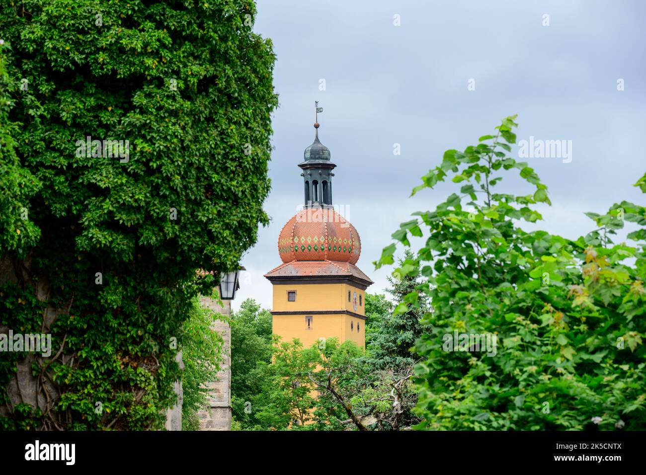 Baroque onion roof hi-res stock photography and images - Alamy
