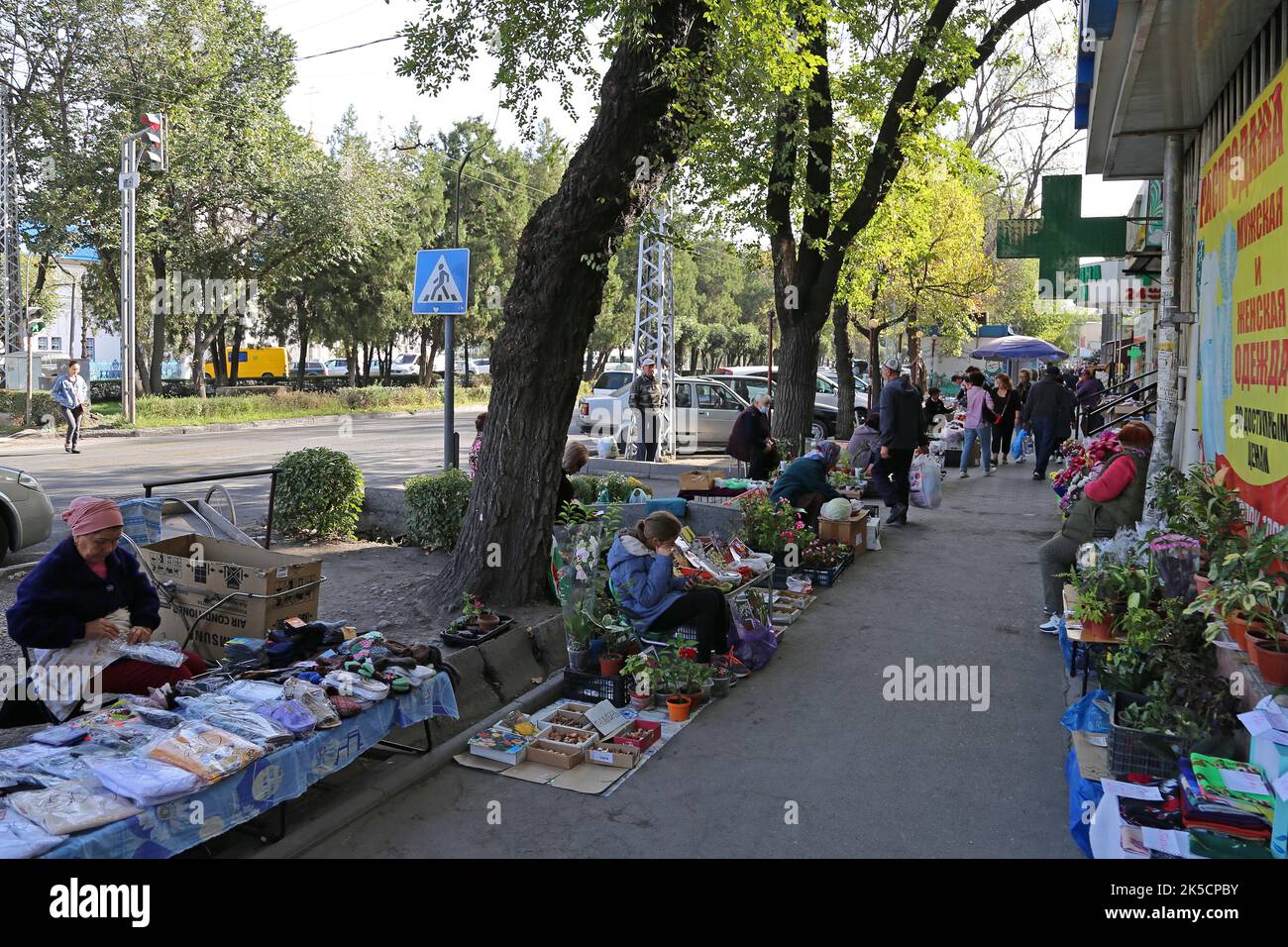 Street Market opposite Russian Orthodox Cathedral, Jibek Jolu Avenue ...