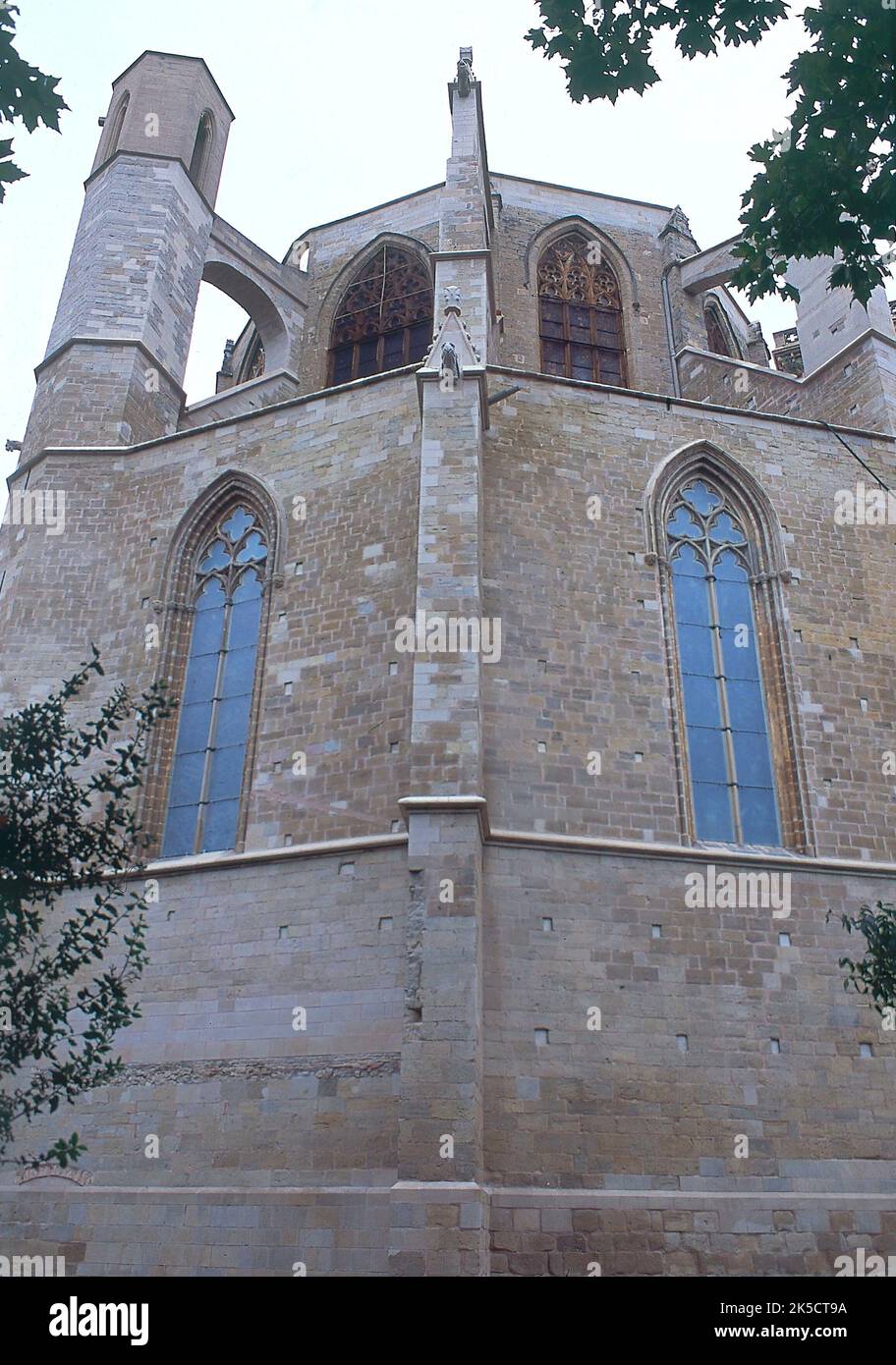 Manresa basilica hi-res stock photography and images - Alamy