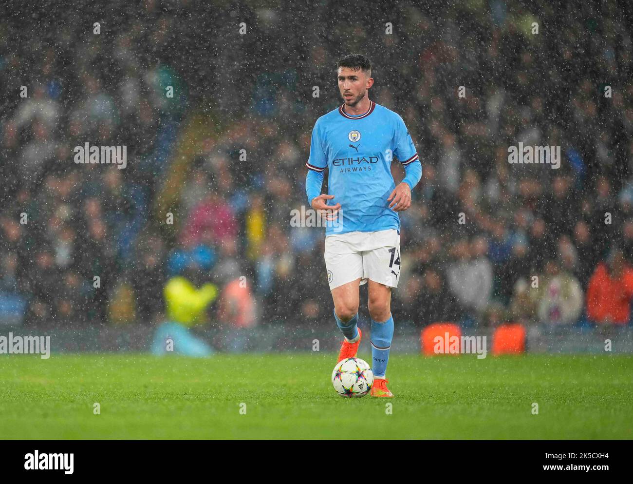 October 5, 2022: Aymeric Laporte (Manchester City) controls the ball ...
