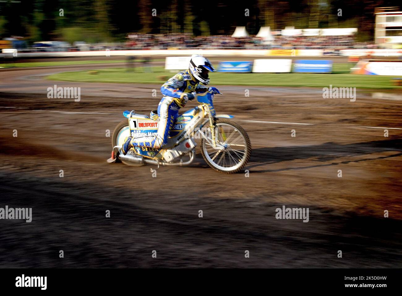 Speedway premiere in the Elitserien between Piraterna and Masarna, in ...