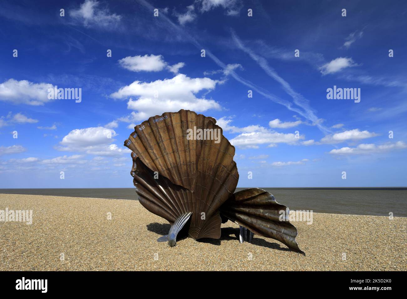 The Scallop shell sculpture by Maggie Hambling, Aldeburgh town, Suffolk ...