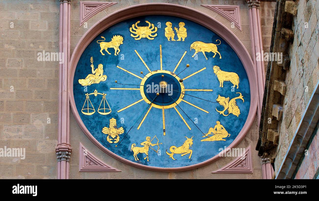 Italy, Sicily, Messina, old town, Messina Cathedral, clock tower ...