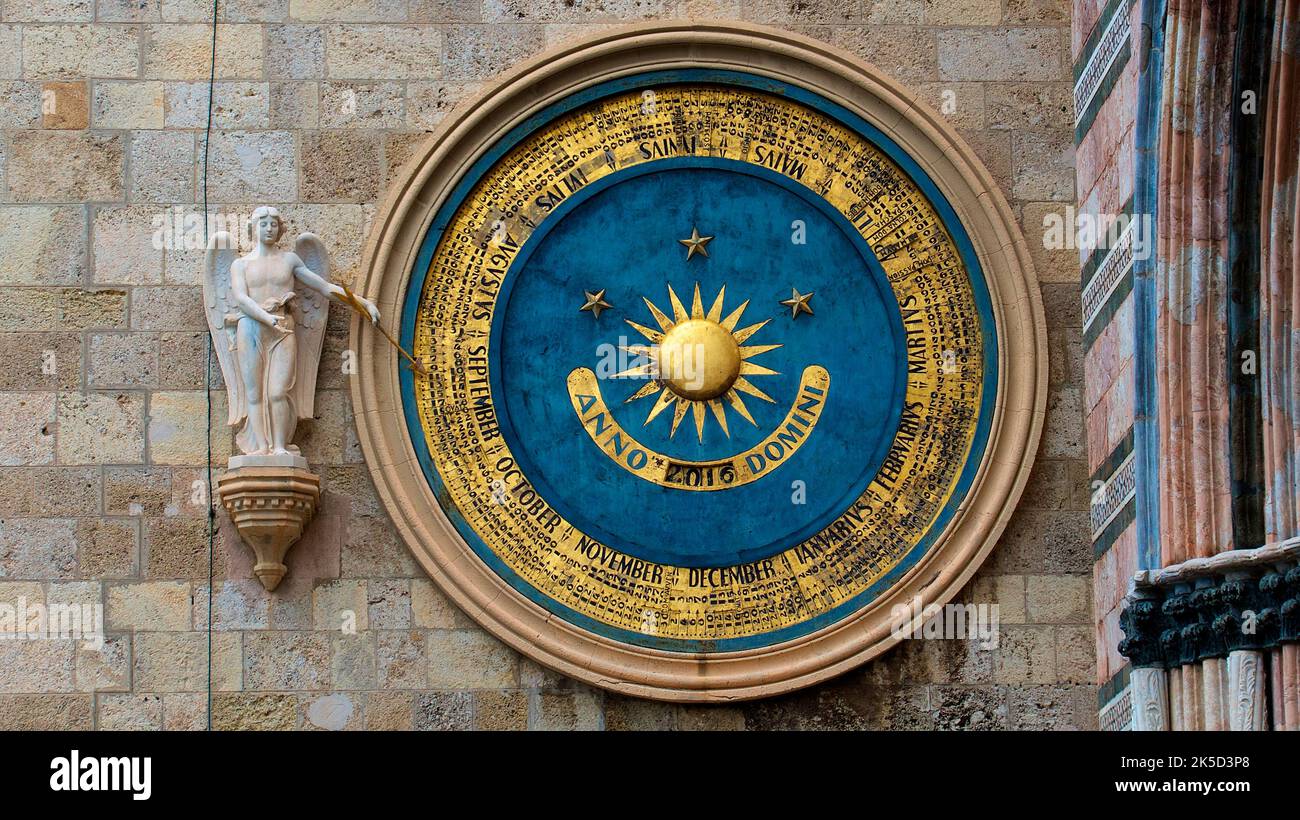 Italy, Sicily, Messina, old town, Messina Cathedral, clock tower ...