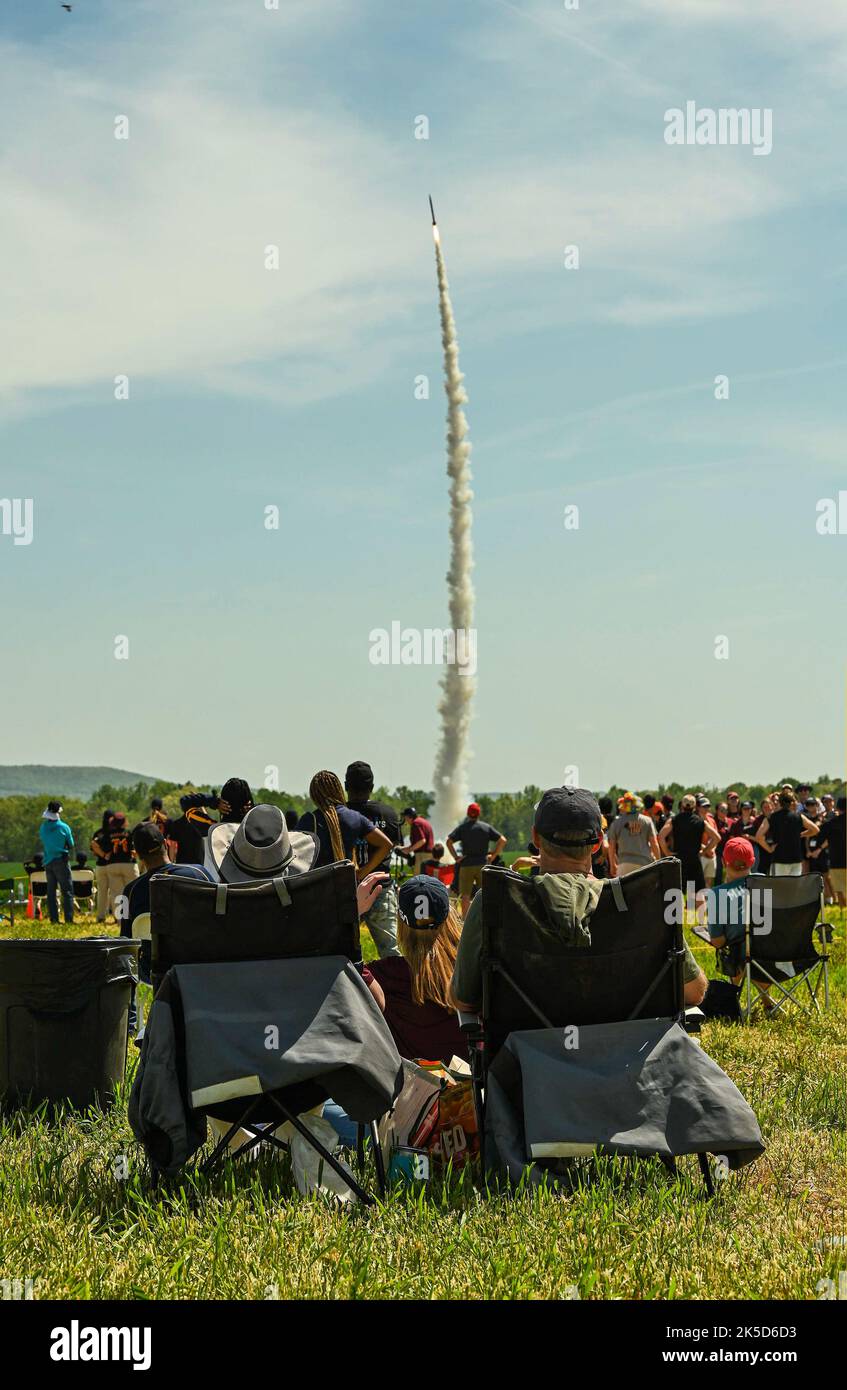 Following two years of virtual events, high school and college teams ...