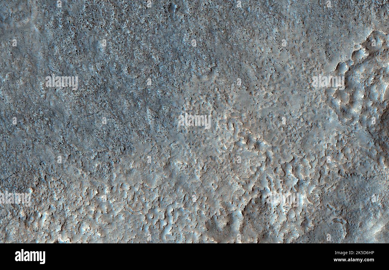 A surface brightness boundary on Mars, visible in HiRISE images, shows ...