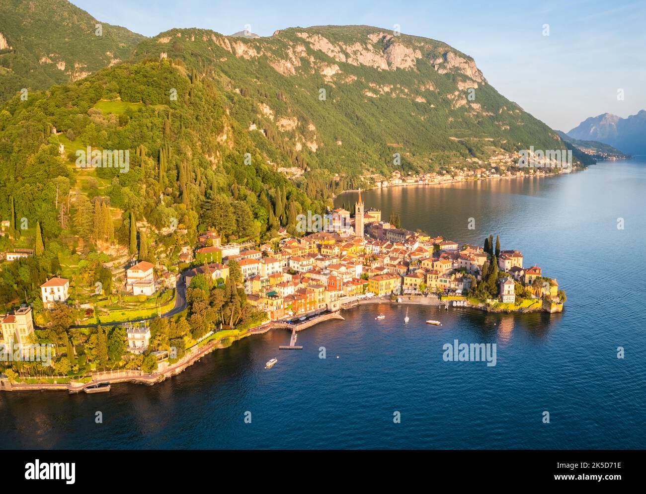 Varenna scenic sunset view in como lake hi-res stock photography and ...
