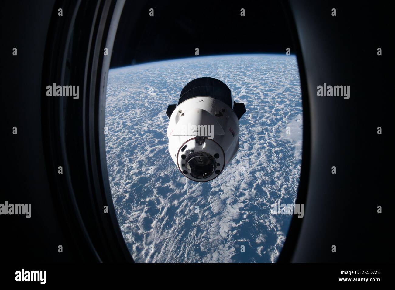 The Spacex Dragon Resupply Ship Carrying Over 5 800 Pounds Of New