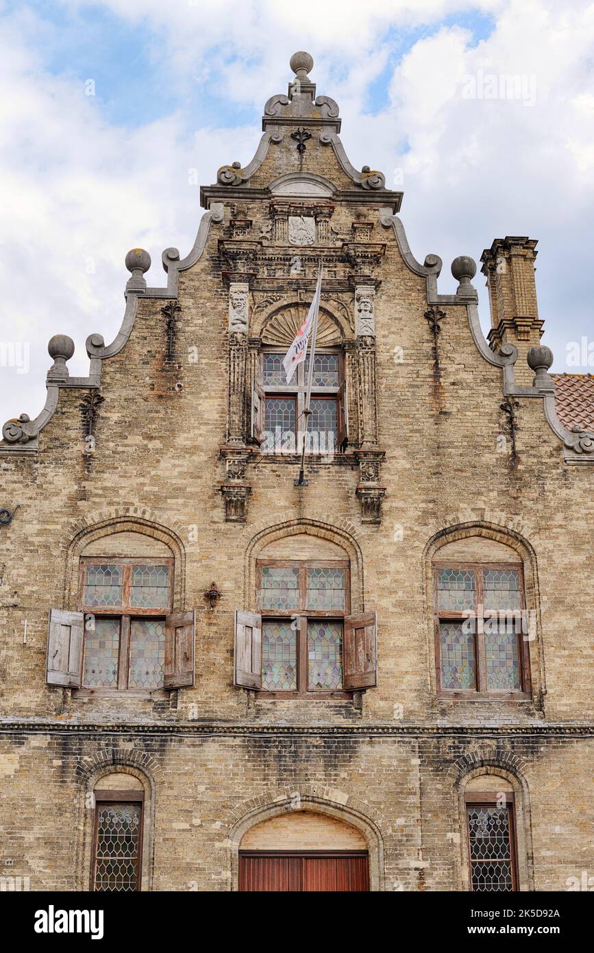 Gabled house on the market square Grote Markt, Veurne, West Flanders ...