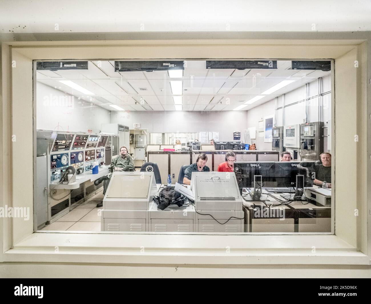 Spacecraft life support systems hi-res stock photography and images - Alamy