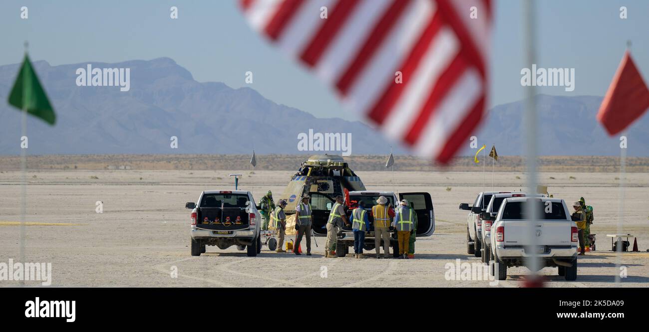 Boeing CST-100 Starliner spacecraft landed at White Sands Space Harbor ...
