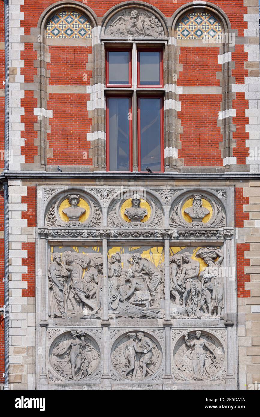 Relief on the facade, Amsterdam Centraal, Central Station, Amsterdam ...