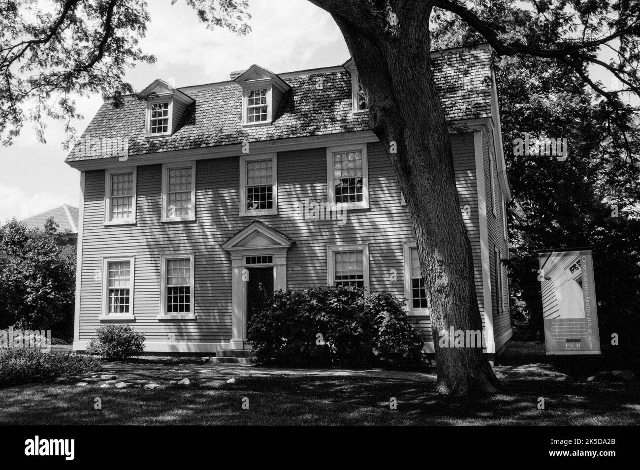 Essex street salem salem Black and White Stock Photos & Images - Alamy