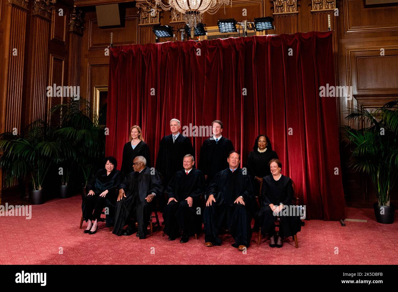 Us supreme court justices 2022 hi-res stock photography and images - Alamy