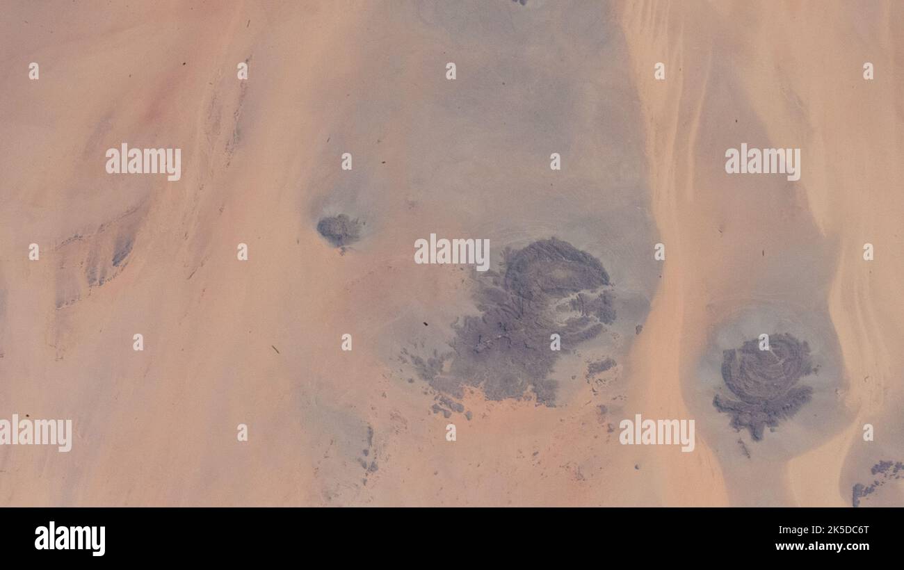 This portion of the Western Desert is an area of the Sahara where the ...