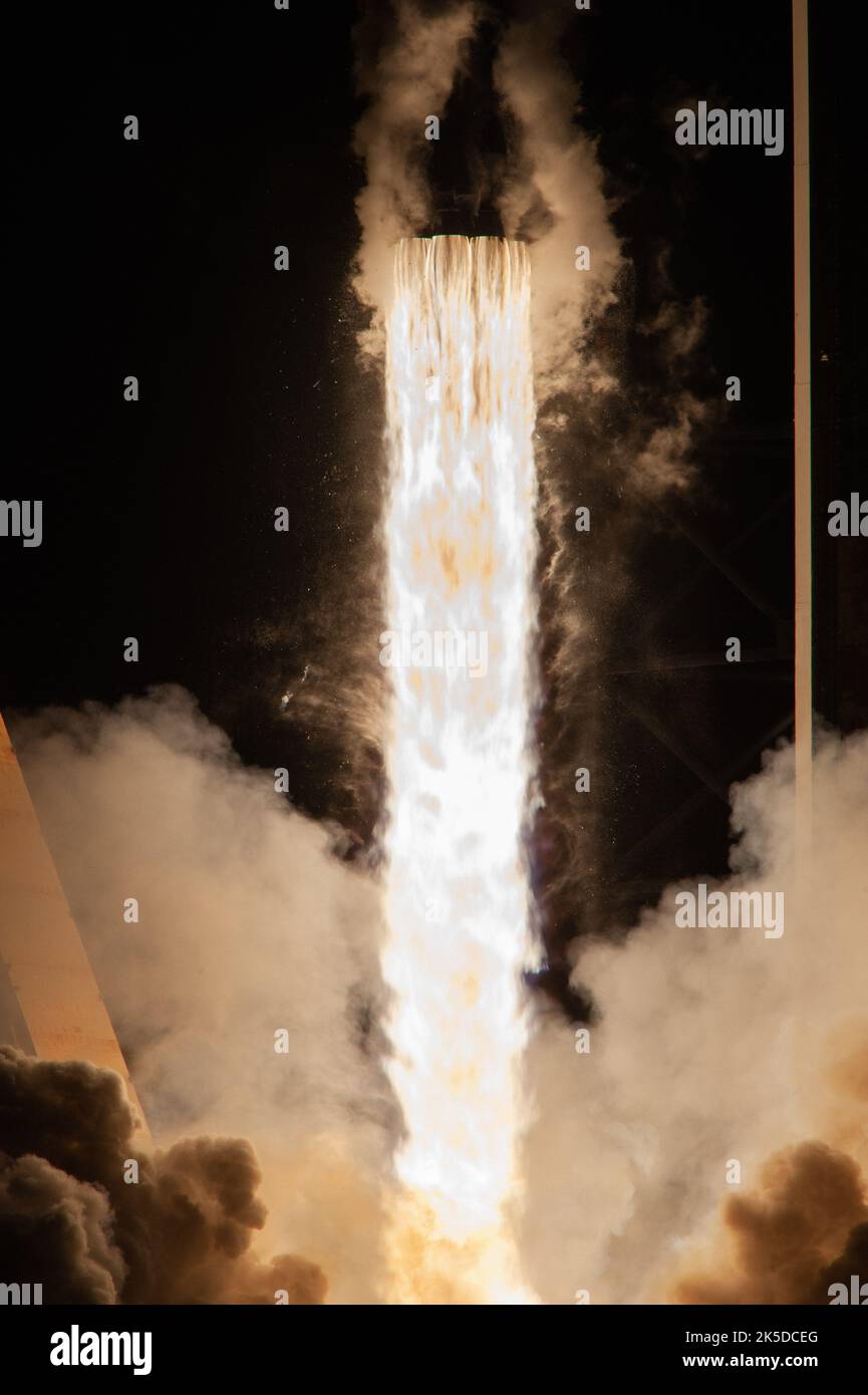 The SpaceX Falcon 9 rocket, with the company’s Crew Dragon atop, lifts ...