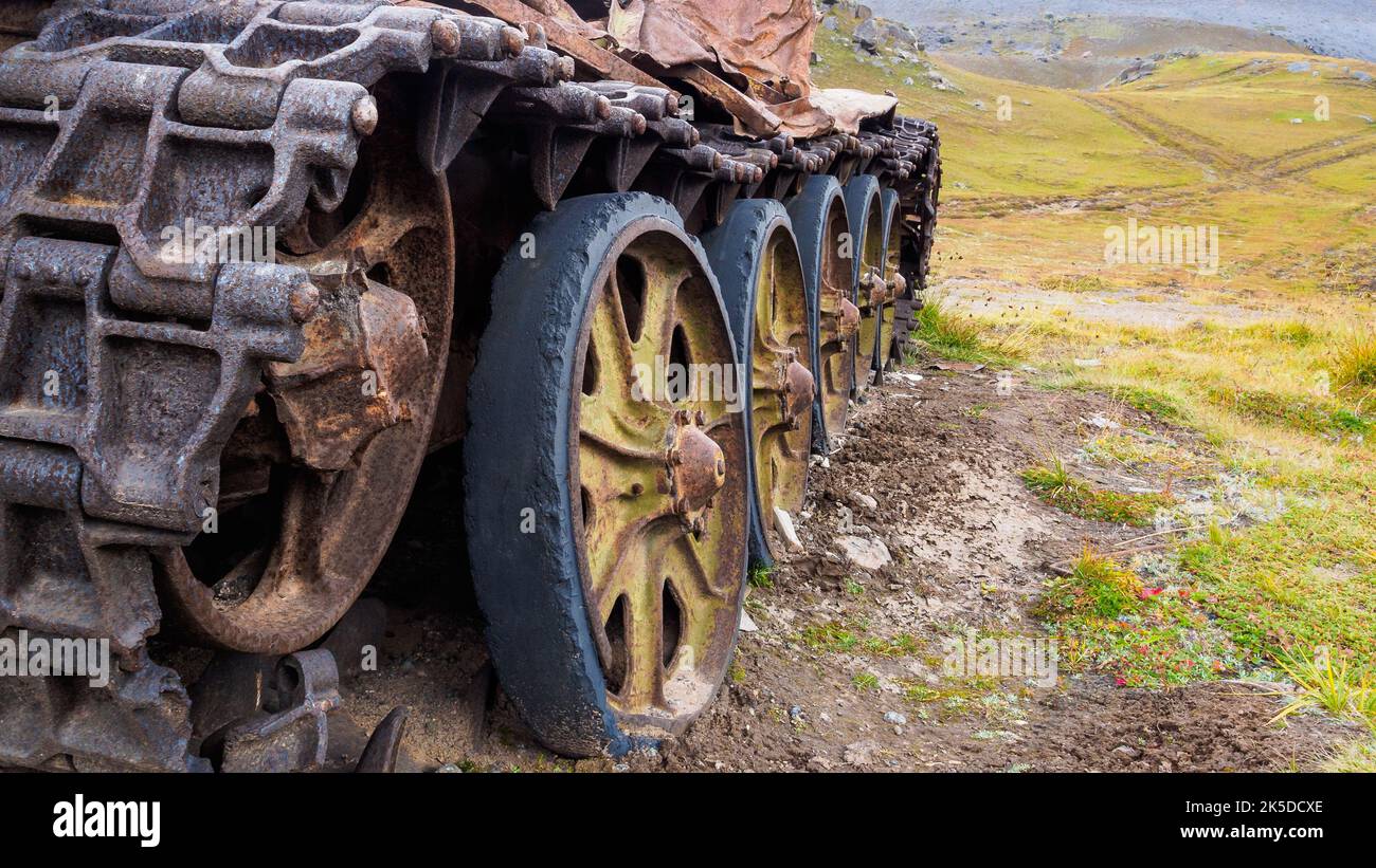 Old rusty vehicle structure hi-res stock photography and images - Alamy