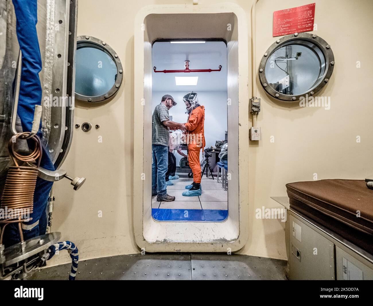 Engineers and technicians at NASA’s Johnson Space Center in Houston are ...