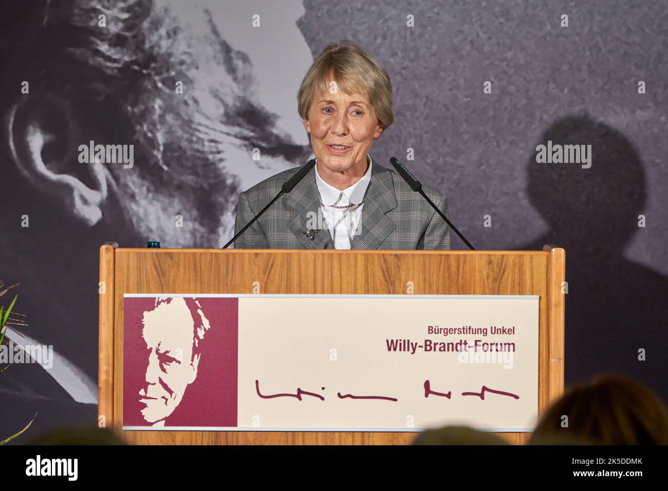 Unkel, Germany. 07th Oct, 2022. Brigitte Seebacher, historian speaks at ...