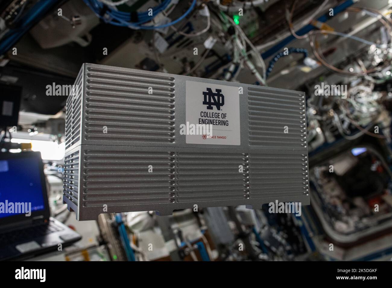 A Nona Cube containing Optical Imaging of Bubble Dynamics on ...
