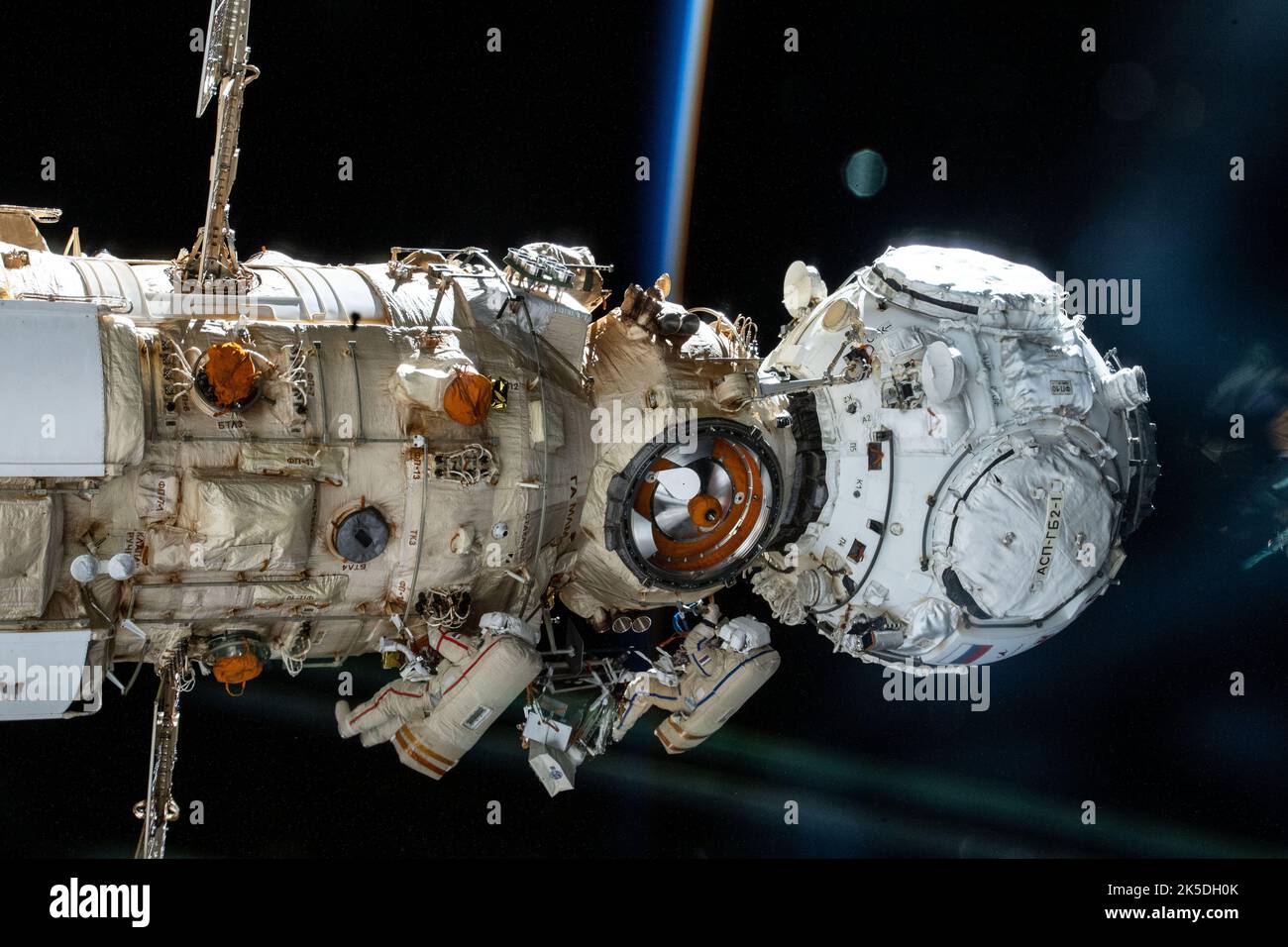 Roscosmos cosmonauts (from bottom left) Anton Shkaplerov and Pyotr ...