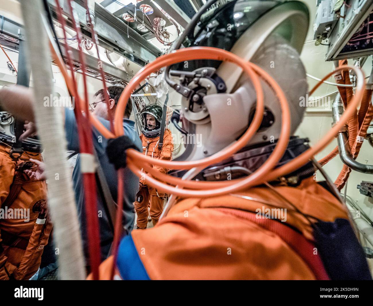 Engineers and technicians at NASA’s Johnson Space Center in Houston are ...