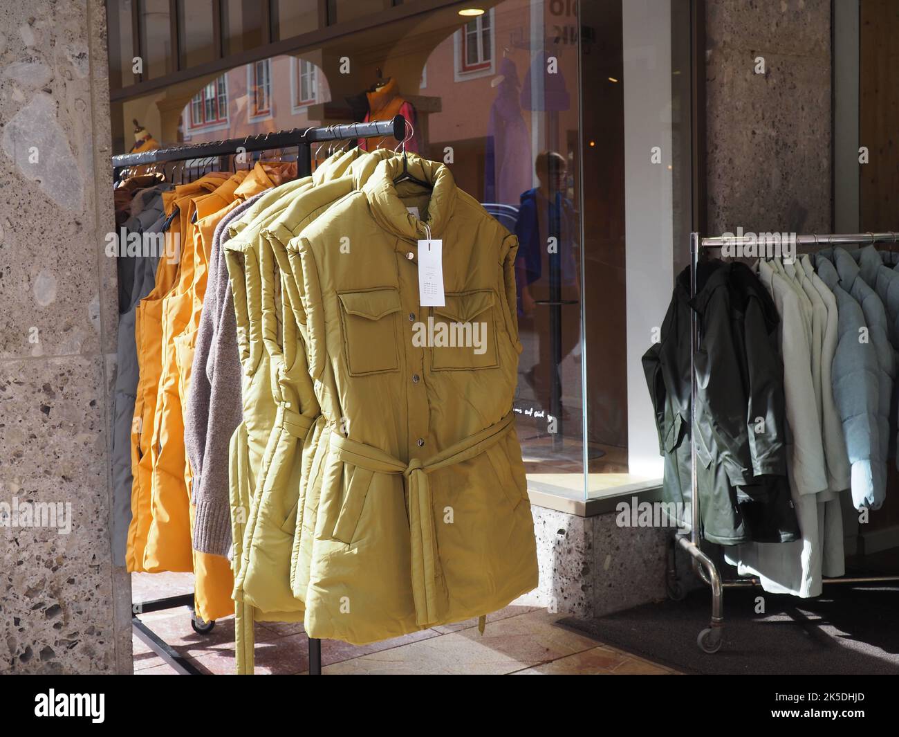 Padded clothes hi-res stock photography and images - Alamy