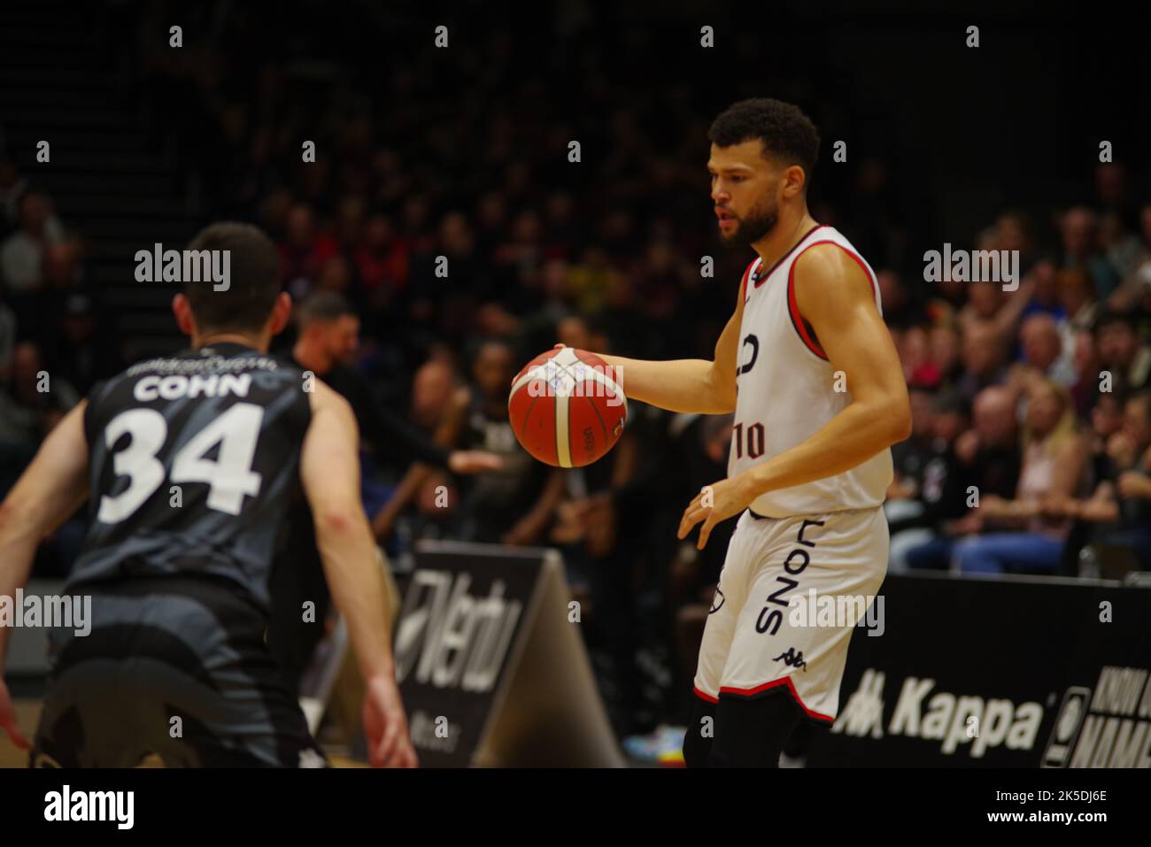 Luke nelson london lions hi-res stock photography and images - Alamy