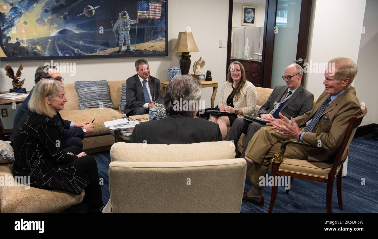 Meredith mckay hi-res stock photography and images - Alamy