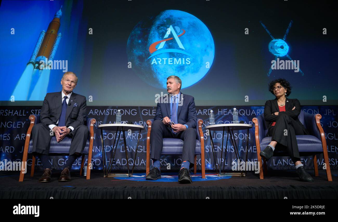 Associate administrator for technology hi-res stock photography and ...