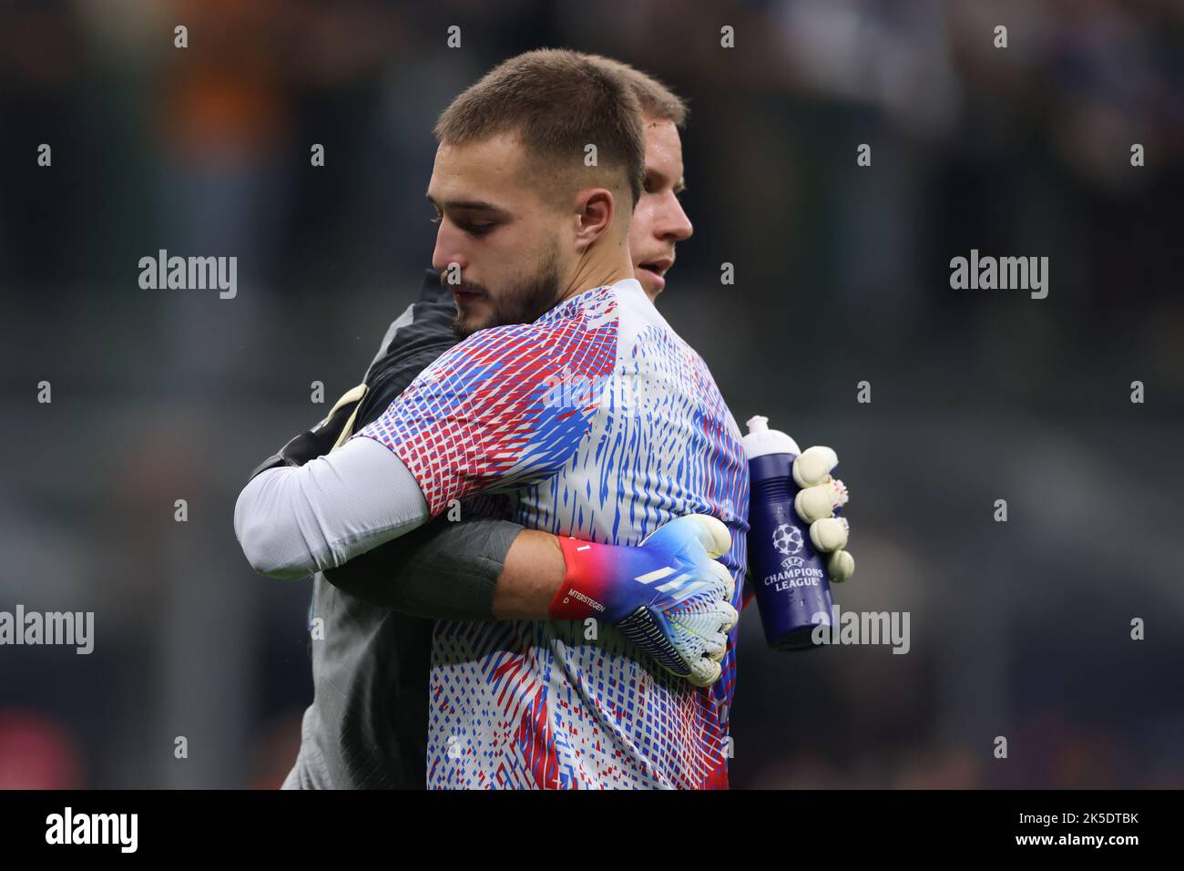 Fc barcelona team group hi-res stock photography and images - Alamy