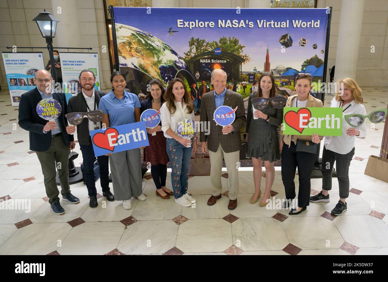 Marc etkind hi-res stock photography and images - Alamy