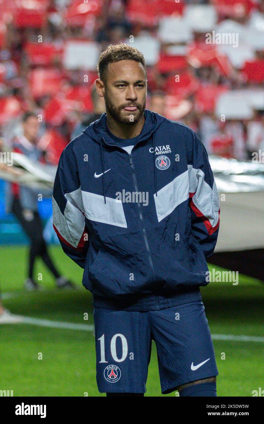 Neymar de paris saint germain hi-res stock photography and images - Alamy