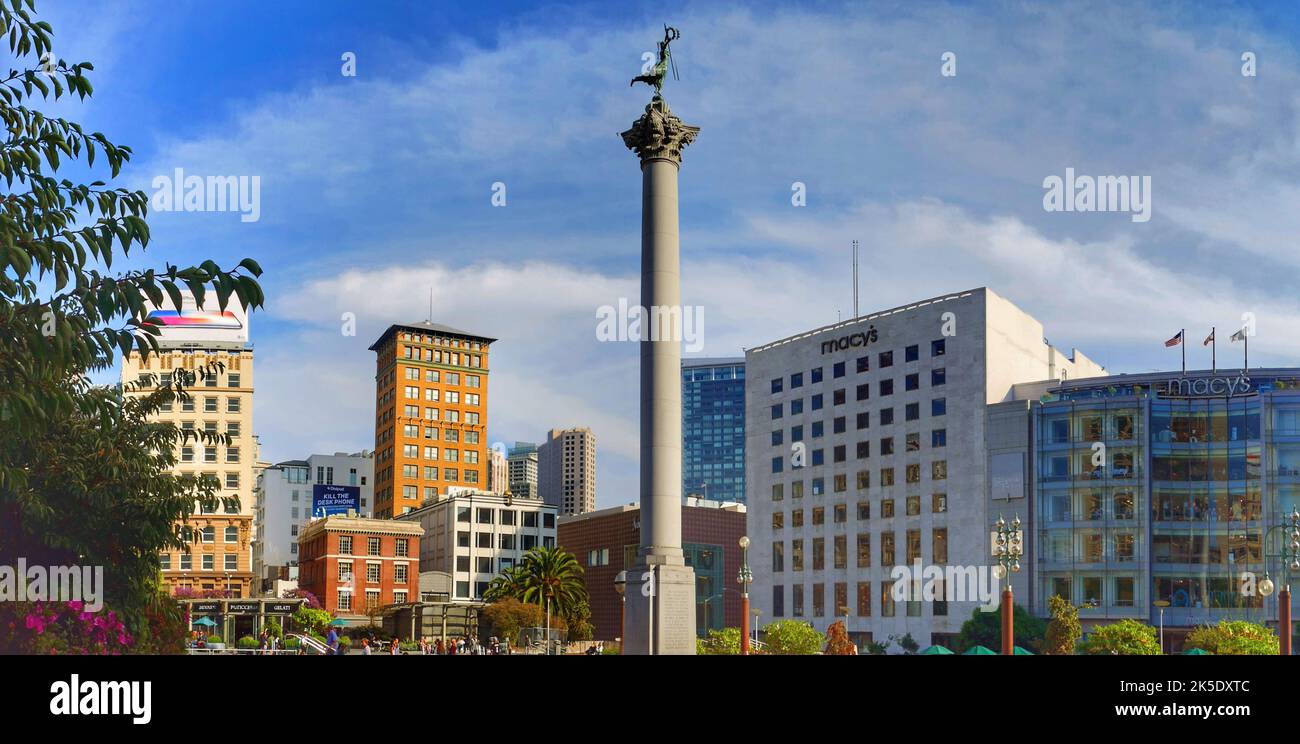 6 central square hi-res stock photography and images - Alamy