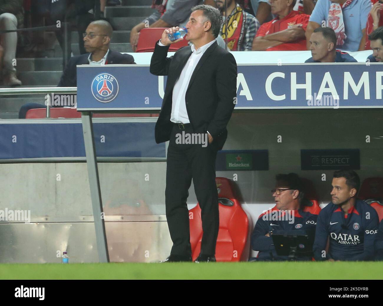 Coach Christophe Galtier of Paris Saint Germain during the UEFA ...