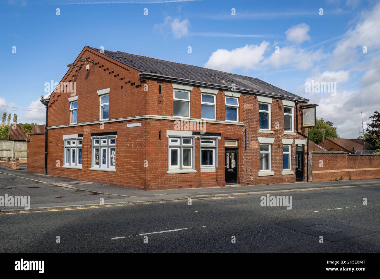 06.10.2022 St Helens, Merseyside, UK Public house turned into ...