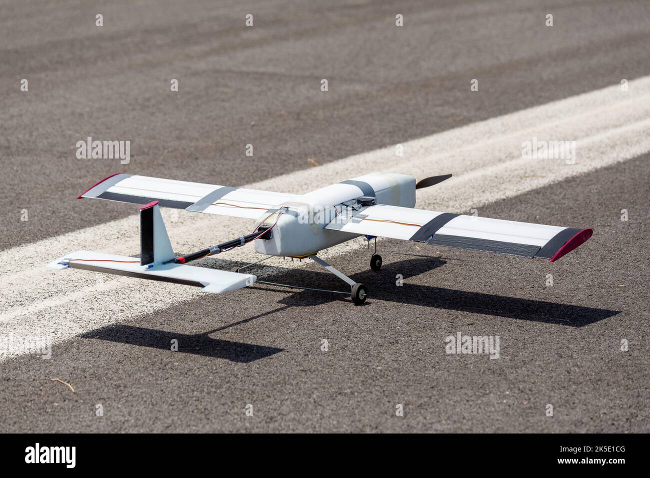 Handmade model airplane on the runway Stock Photo - Alamy